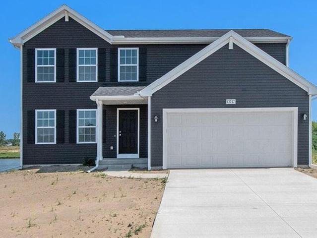 389 Pinery Ln, Fremont, MI 49412