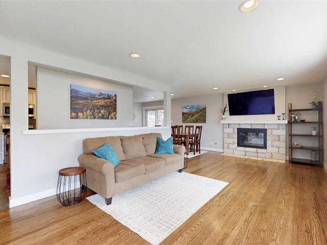 389 W Caley Drive