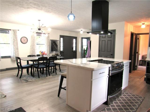 389 Tulip Trail