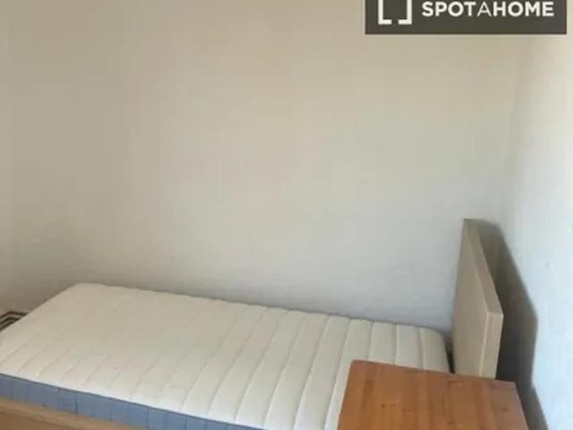 38 56 Ballance Road, London, E9 5AS, United Kingdom | Room for rent #161704179 | Rentberry