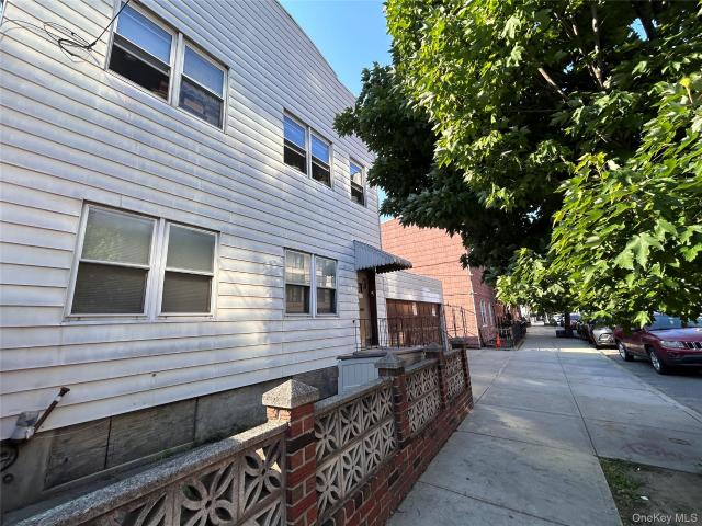 38 12 28th Street