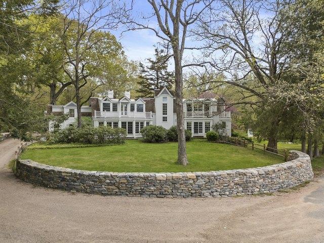 38 Three Bridges Rd, East Haddam, CT 06423