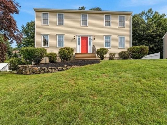 38 Trowbridge Ln, Shrewsbury, MA 01545