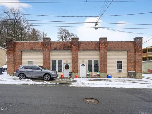 38 Tyler St, Troy, NY 12180
