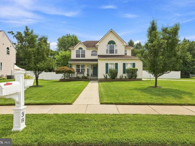 38 Vance Ave, Sicklerville, NJ 08081