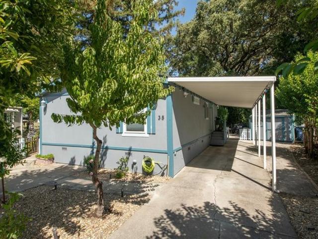 38 Vista Cir, Sonoma, CA 95476