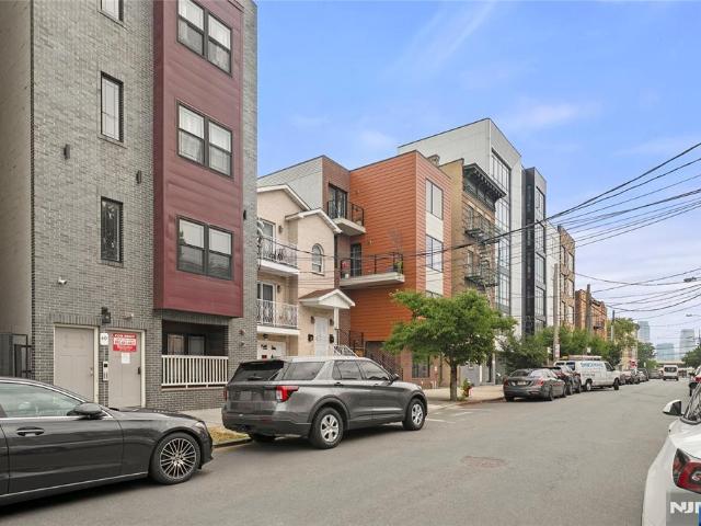 38 Vroom Street