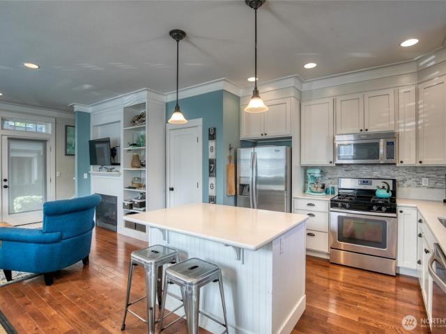 38 W Myrtle Ln, Pacific Beach, WA 98571 | MLS #2382 | Compass