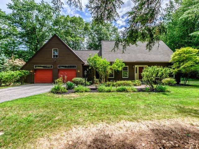 38 W Beech Ridge Rd, Scarborough, ME 04074
