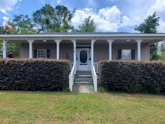 38 W Highway 46, Lyons, GA 30436