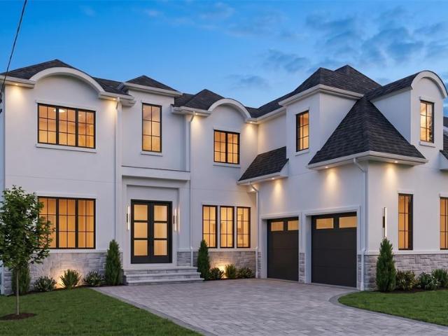 38 W Ridgewood Avenue