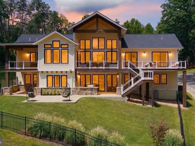 38 Walnut Hill Dr, Mineral, VA 23117