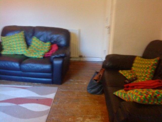 38 Whity Rd 3 Bed Student House
