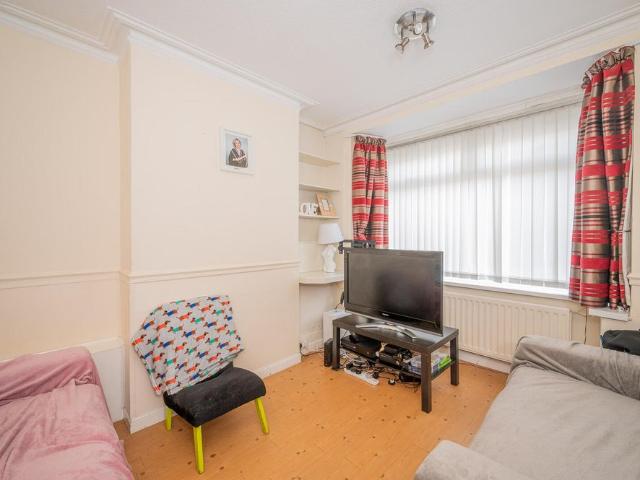 38 Windsor Drive, Belfast, BT9 7FH