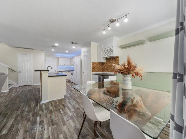 38 Wineberry Place