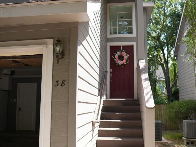 38 Wineberry Place