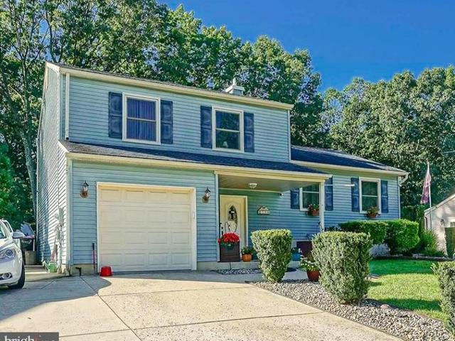 38 Winfield Rd, Sicklerville, NJ 08081