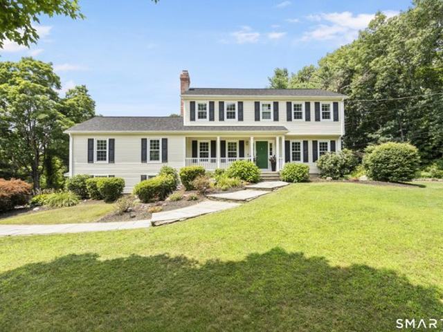 38 Wigwam Dr, Shelton, CT 06484