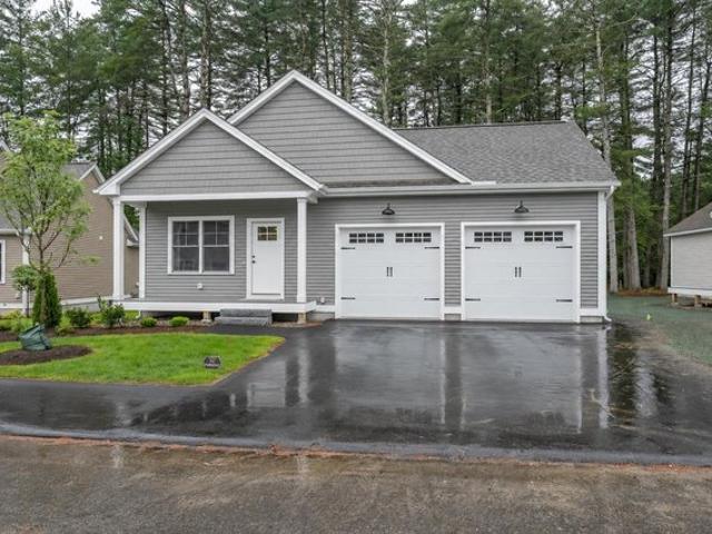 38 Wilderness Dr, Nashua, NH 03062