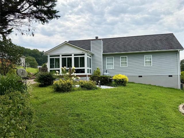 38 A Avenue