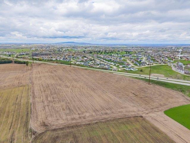 38 Ac Hwy # 18/151, Mount Horeb, WI 53572