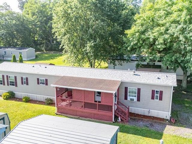 38 Amber Ln, Milan, PA 18831