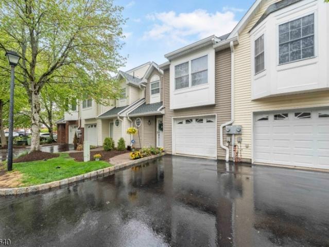38 Angela Way, Berkeley Heights, NJ 07922 | MLS #4023 | Compass