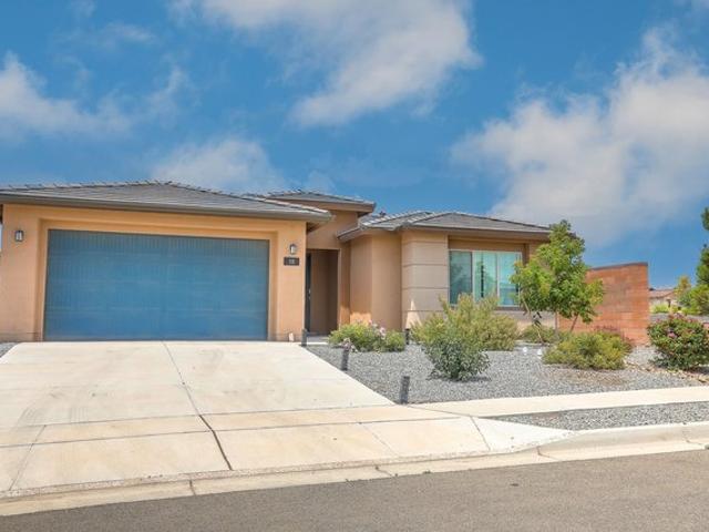 38 Avenida Colibri, Santa Fe, NM 87508
