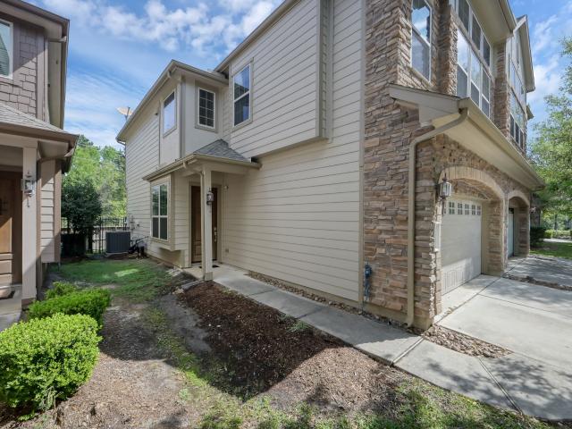 38 Aventura Place