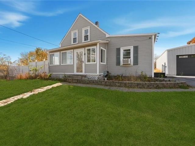 38 Battey Ave, Coventry, RI 02816