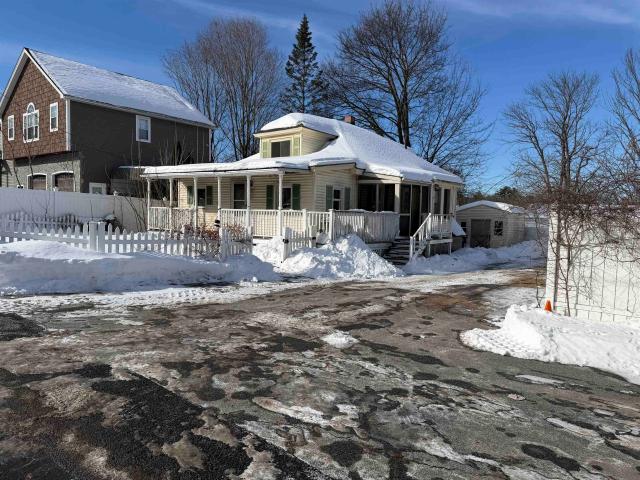 38 Bell Street