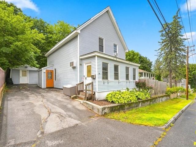 38 Belmont St, Fitchburg, MA 01420