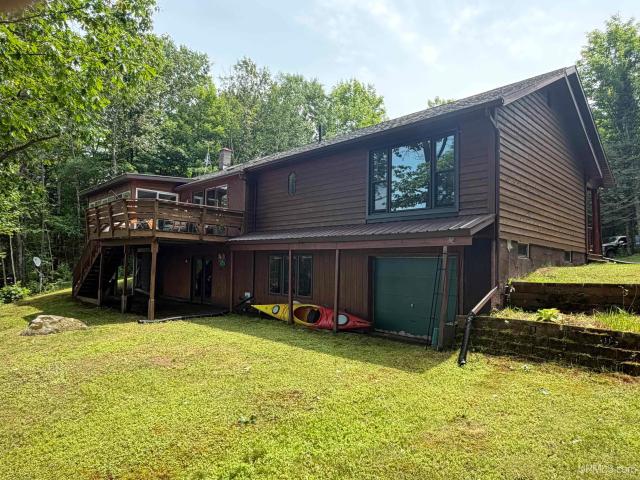 38 Blue Road