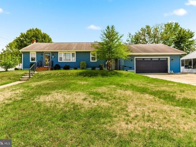 38 Burr Ave, Westville, NJ 08093