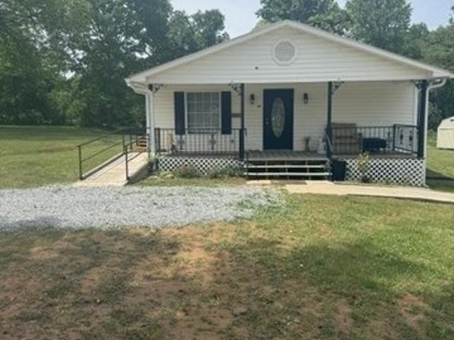 38 Campbell St, Cleveland, GA 30528