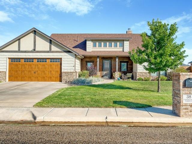 38 Canyon East Pkwy, Canyon, TX 79015