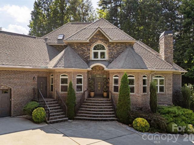 38 Cane Brook Drive