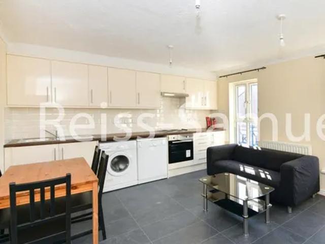38 Cahir Street, Millwall, London, E14 3QR, United Kingdom | 5 bed townhouse for rent #140228854 | Rentberry