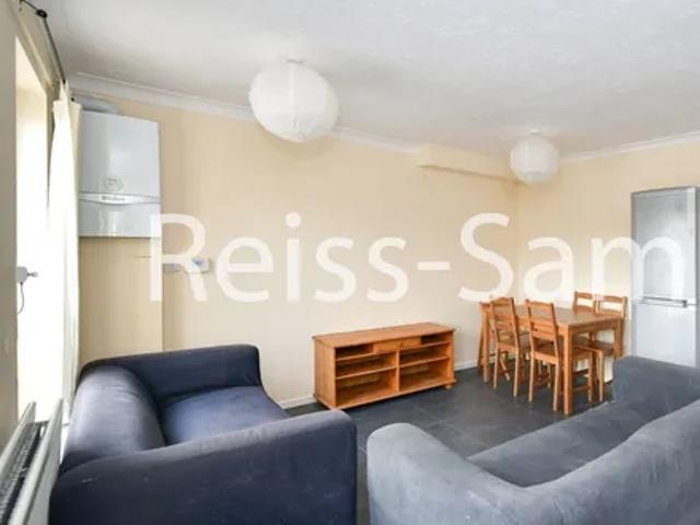 38 Cahir Street, Millwall, London, E14 3QR, United Kingdom | 5 bed townhouse for rent #167774512 | Rentberry
