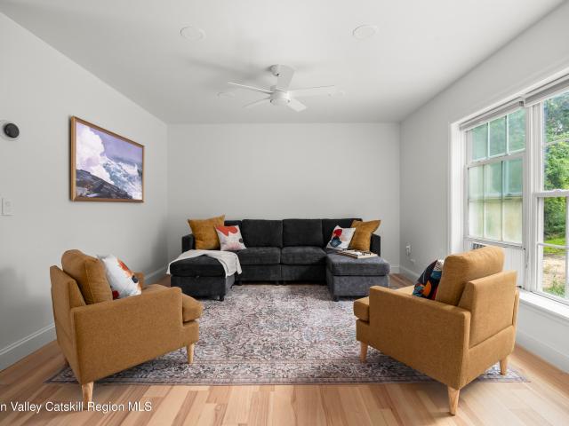 38 Captain Charles Wanzel Road