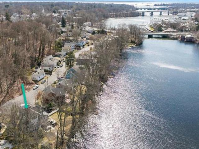 38 Cary Rd, Greenwich, CT 06878