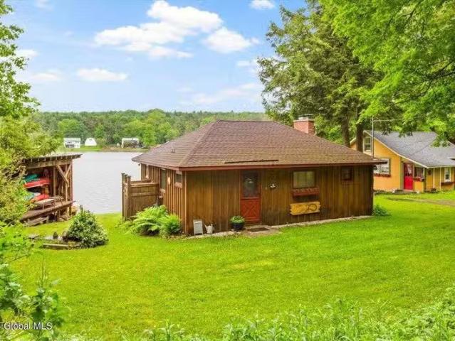38 Circle Drive, Berne, NY 12059 644403852