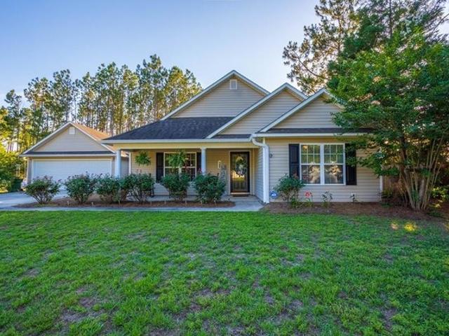 38 Creeks Edge Ct, Nashville, GA 31639