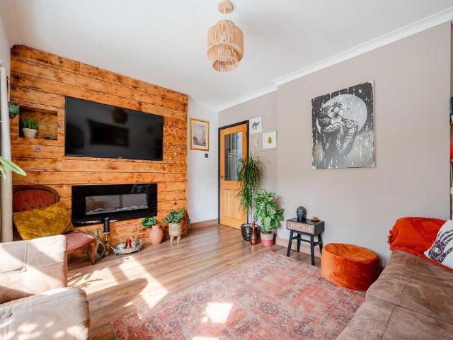38 Creevy Avenue, Belfast, BT5 7PN