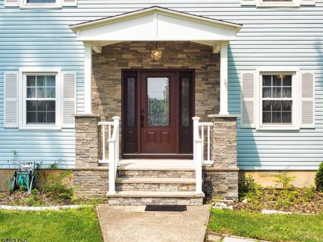 38 Dogwood Dr