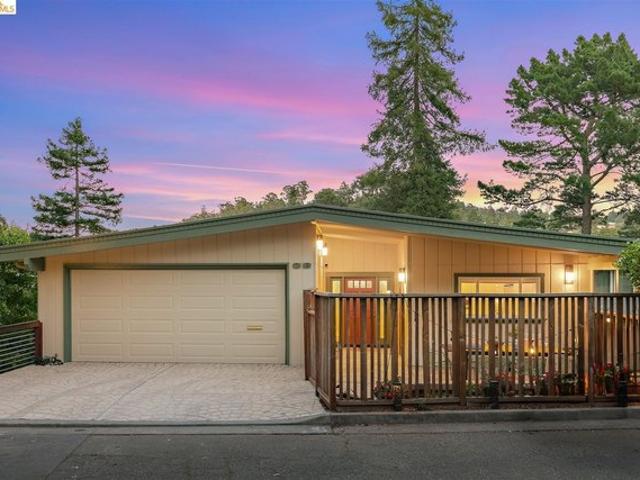 38 Drake Ln, Oakland, CA 94611