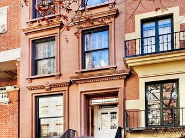 38 E 70th St, New York, NY 10021