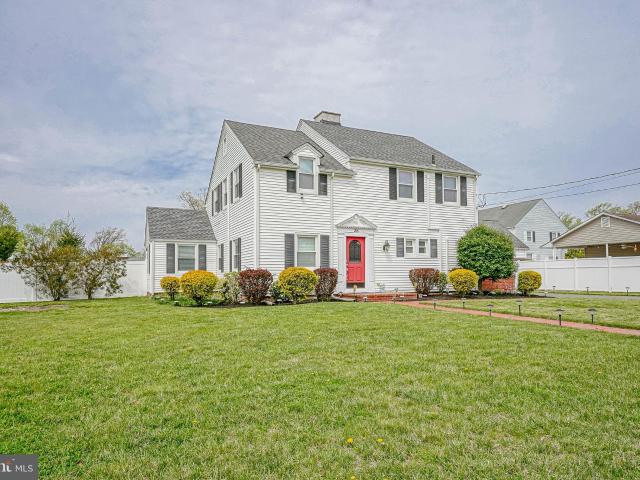 38 Elmwood Ave, Vineland, NJ 08360 | MLS #NJCB2029 | Compass
