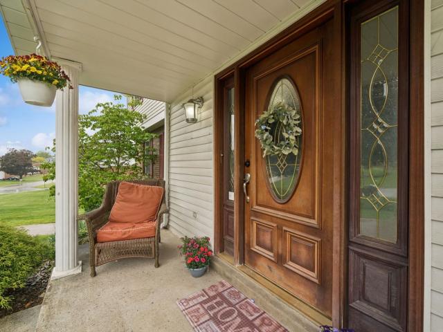 38 Elgin