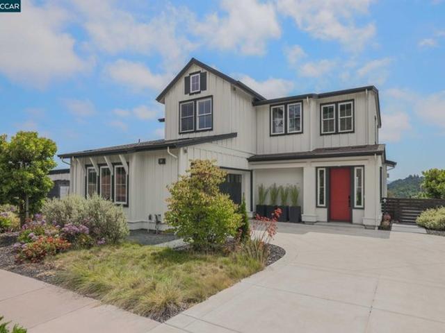 38 Fiddleneck Way, Orinda, CA 94563